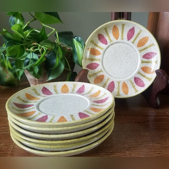 Red Wing Pottery | Dining | Set Of 7 Vintage Mid Century Modern Red ...